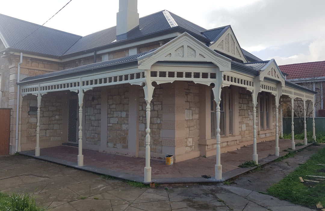 Concave Verandahs | Traditional Verandahs & Carports